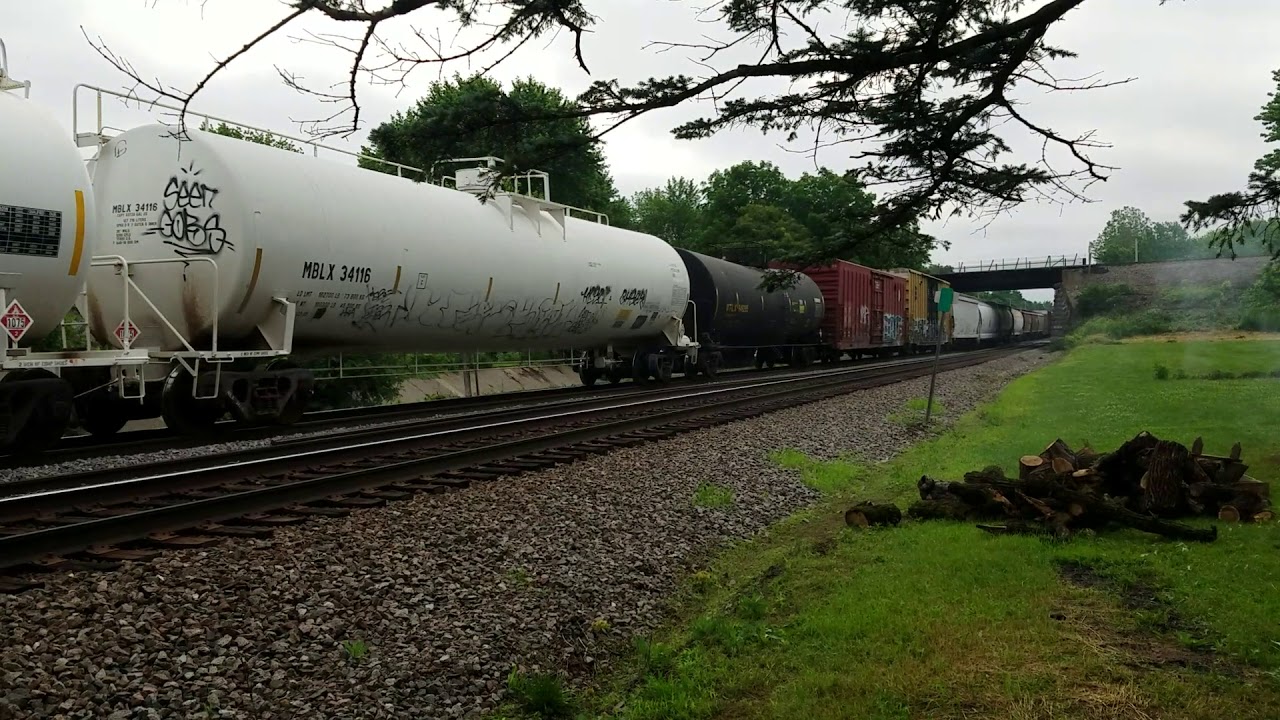 BNSF 7308 west leads mixed freight Galesburg Illinois 6-22-19 - YouTube