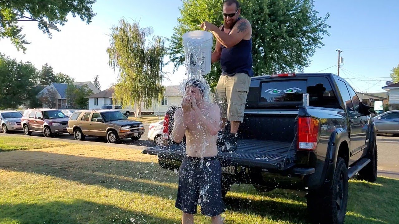 Ice Bucket Challenge While Shotgunning A Beer (SlowMo) - YouTube
