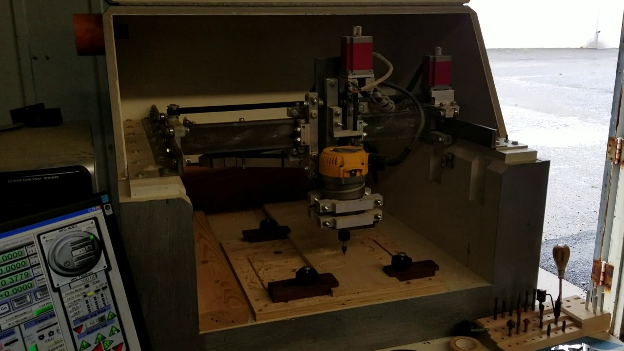 Momus CNC - YouTube