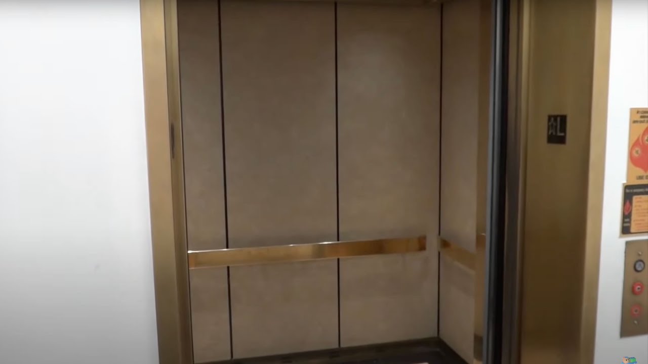 San Antonio, TX: Montgomery Hydraulic Elevator at Dillard's North Star ...