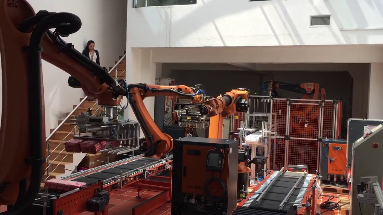 Test Robots CAV Robotics - YouTube