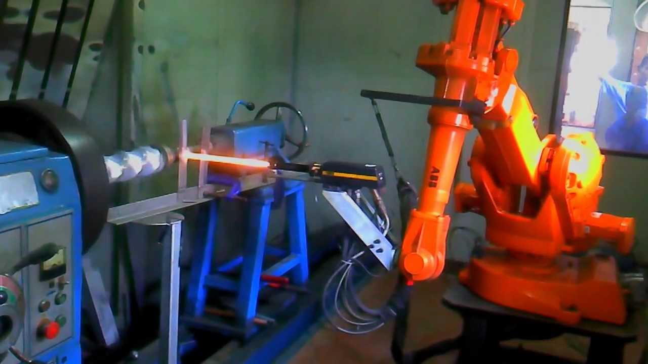 HVOF ROBOT METAL SPRAY COATING 2 - YouTube