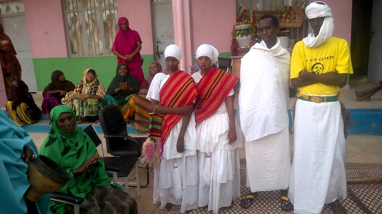 Federashinka Haweenka Degmada Qabridahar Dharka Hidaha iyo Dhaqanka ...