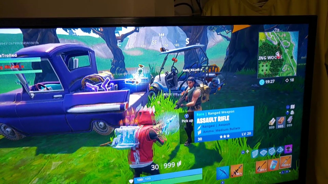 Kid rages over scar in fortnite - YouTube