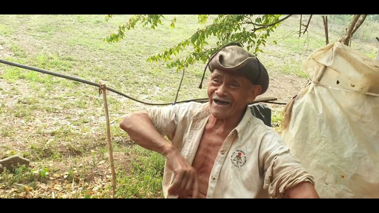Don Nando el mero tronko contándonos sus historias que maravilloso ...