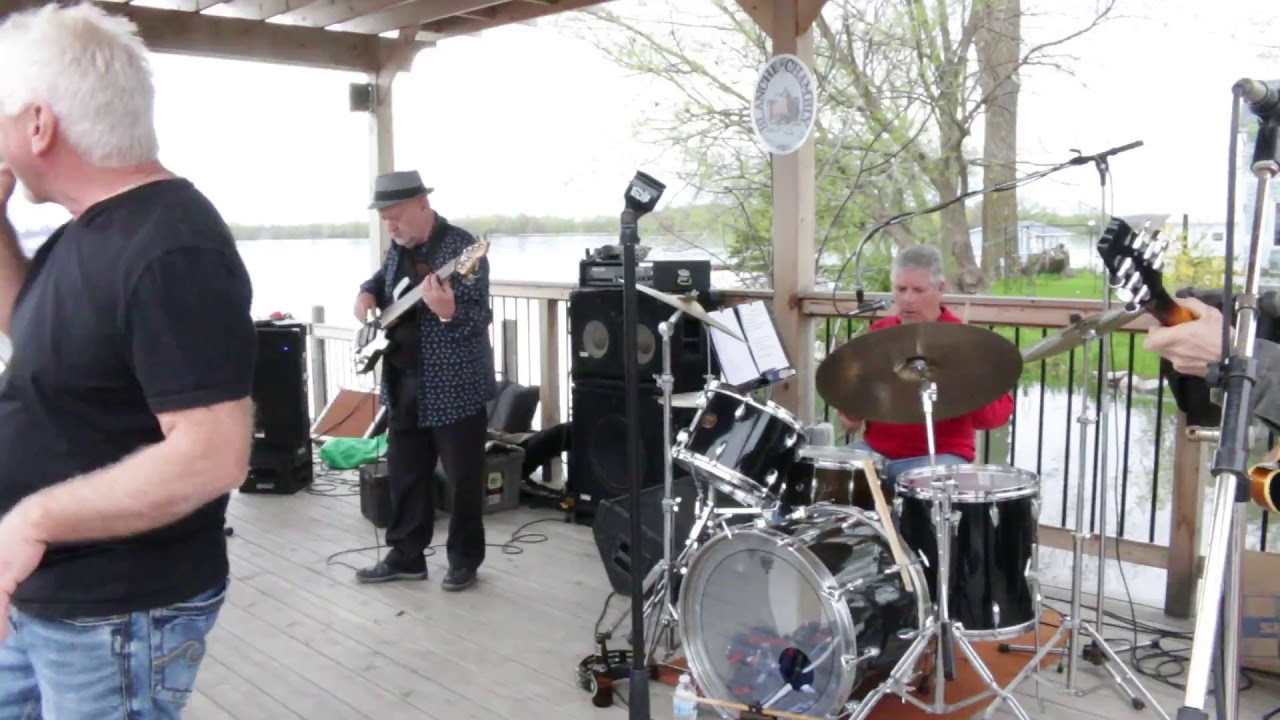 These Eyes With Steve Cheeseman And The Heaters - Kingston - YouTube