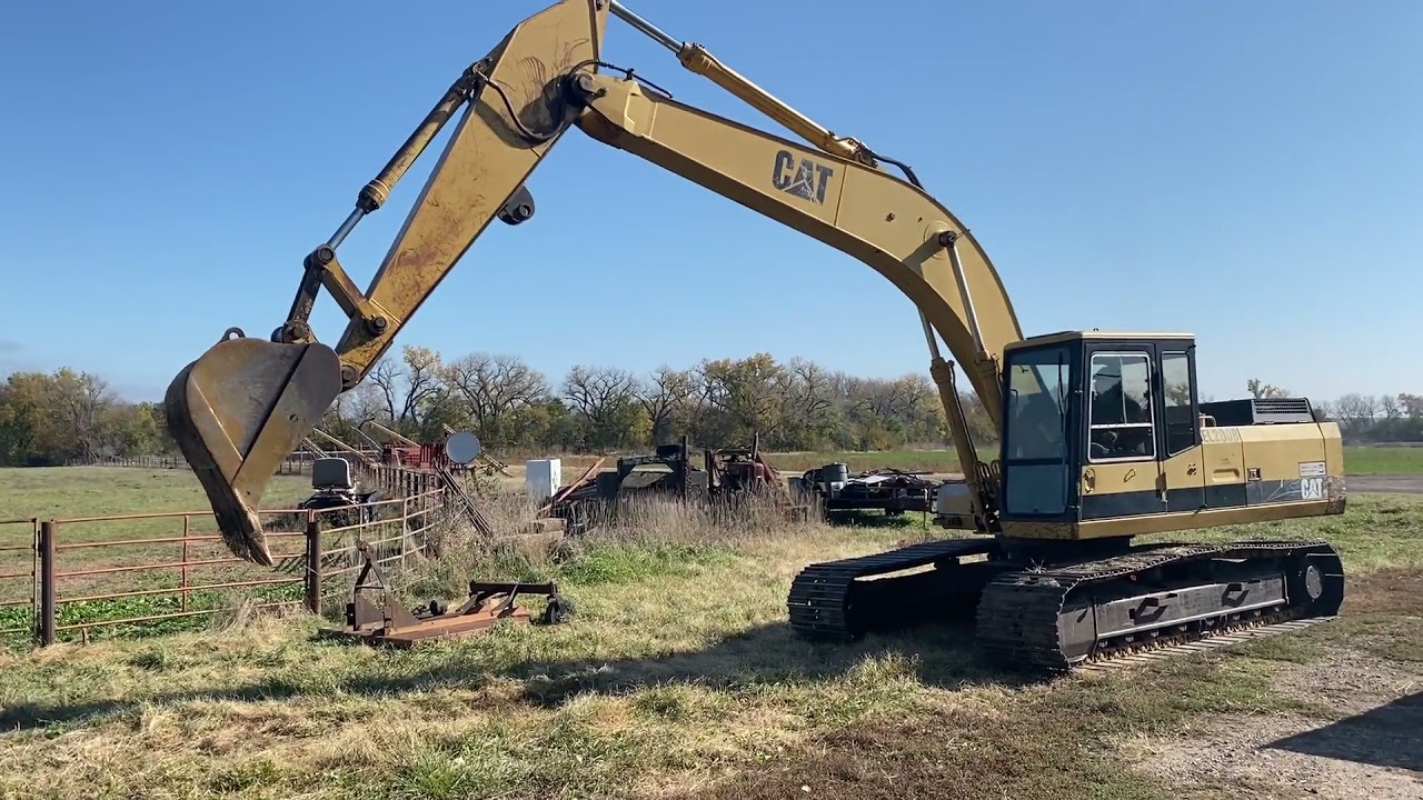 1991 CATERPILLAR EL200B For Sale - YouTube