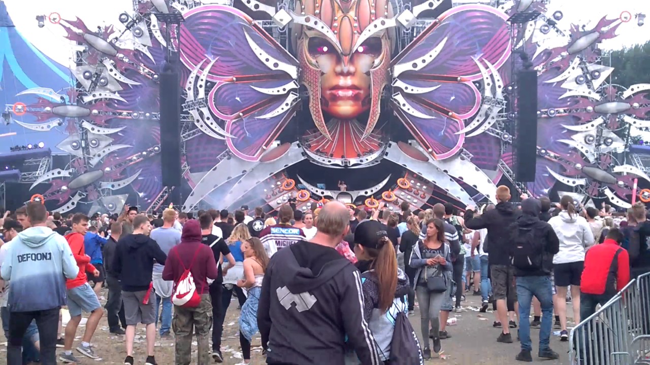 Defqon.1 2017 - UV Stage - Rebourne /1 - YouTube