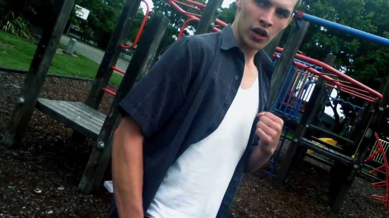 Jayden VS Isaac - FUS-RO-DAH/ Kung Fu Remix - YouTube