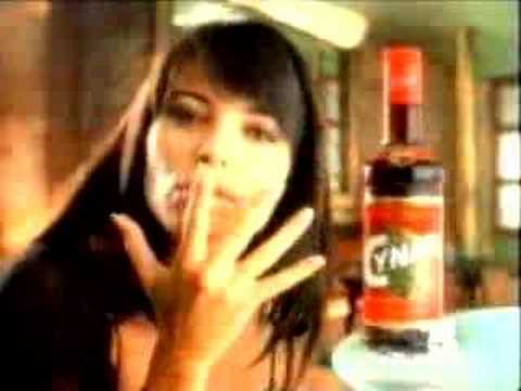 Cynar y Natalia Estrada - YouTube