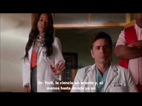 Scream Queens | Oberlin Descubre a N°9 Muerta y el Dr. Holt es Acusado SUB ESPAÑOL