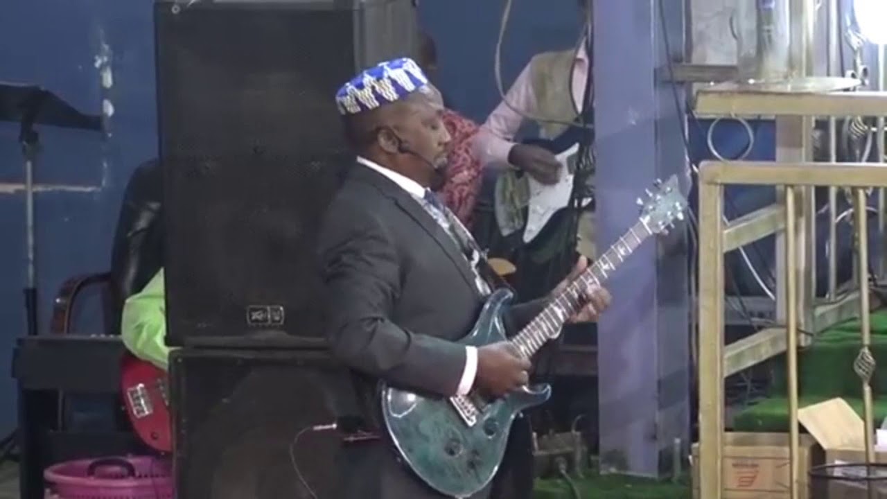 Jose Gatutura - Tuirio Twega (unofficial Video) ft pastor kuria - YouTube