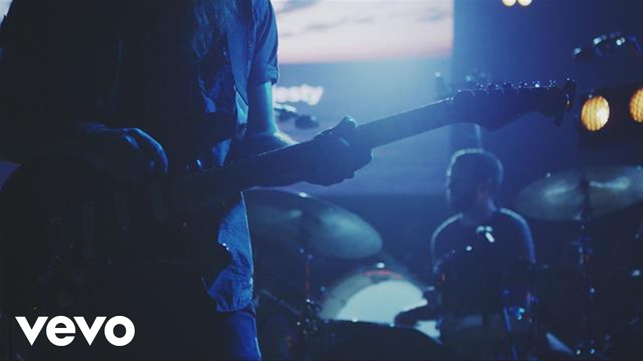 New Life Worship - Unassailable (Live) ft. Jon Egan - YouTube