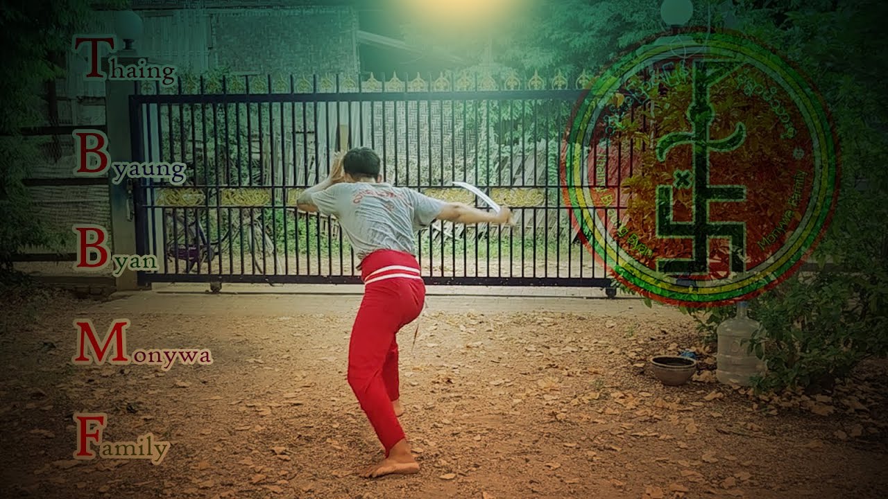 Thaing Byaung Byan one sword form - YouTube