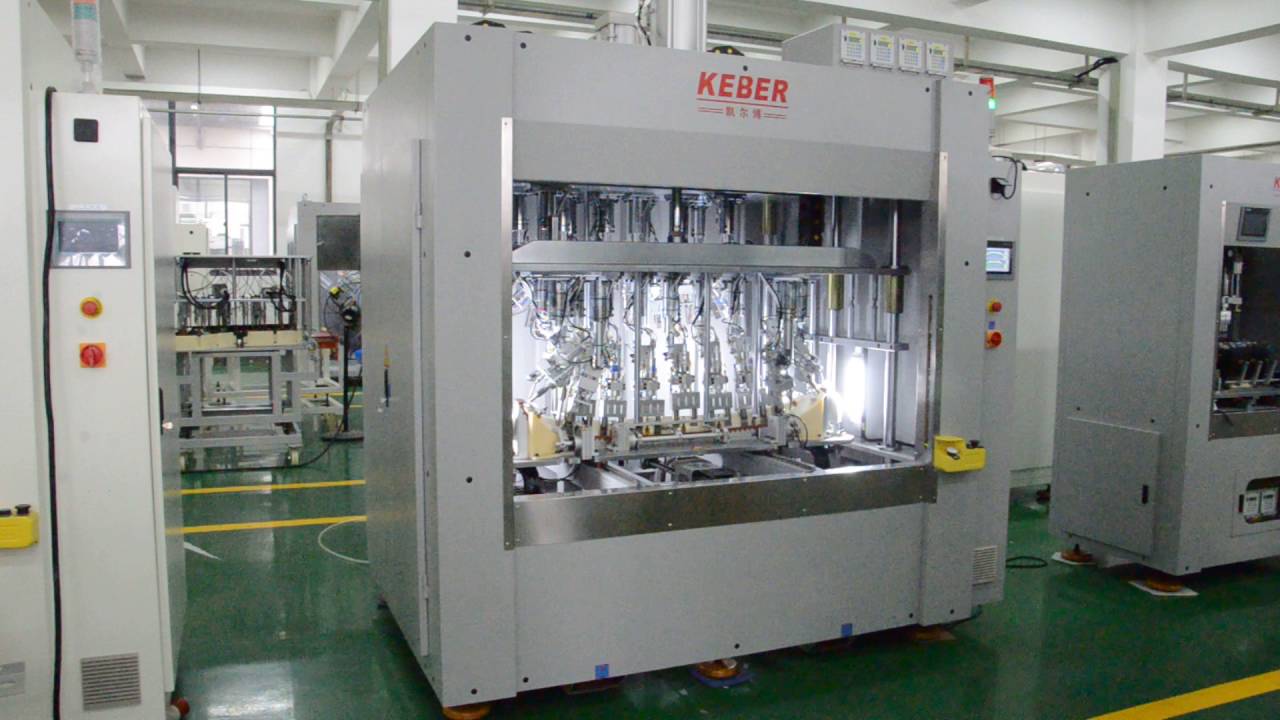 KEBER ultrasonics plastic welding machine for automotive spoiler - YouTube