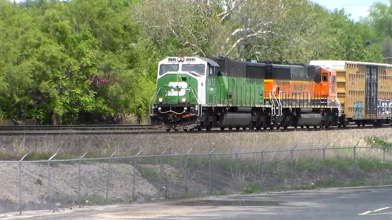(BNSF 1455!) Westbound BNSF transfer train passes by Sheffield Family Life Center in Kansas City ...