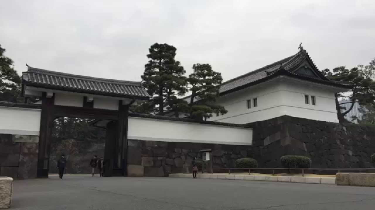 "Sakurada-mon" the Gate of Tokyo Imperial Palace (Time Lapse) - YouTube