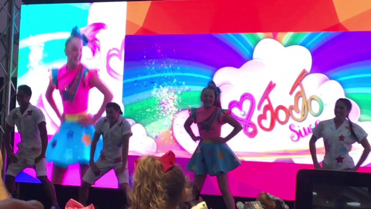 Jojo siwa concert Sydney💕 🎀 [05] - YouTube