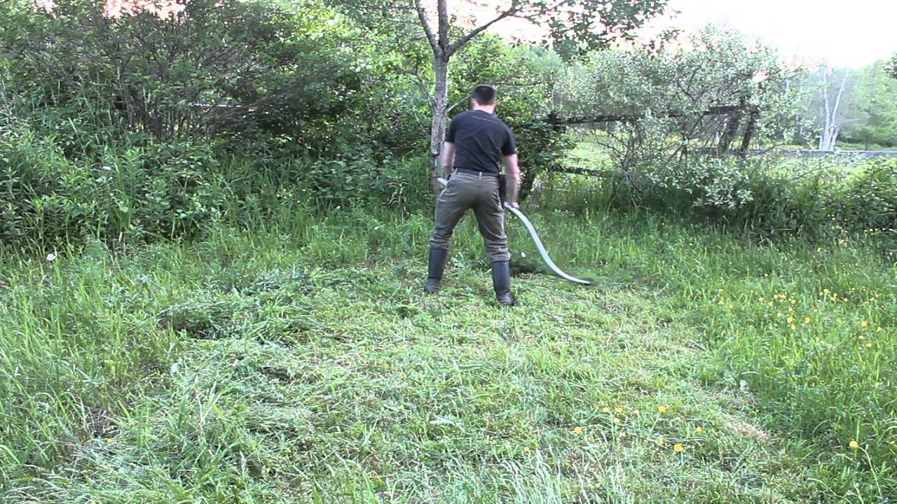 10 Foot Swath With An American Scythe - YouTube