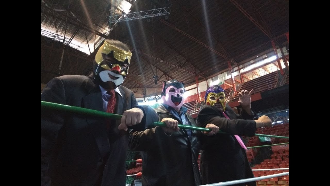 +Lucha con el Trío Fantasía en la Arena México - YouTube