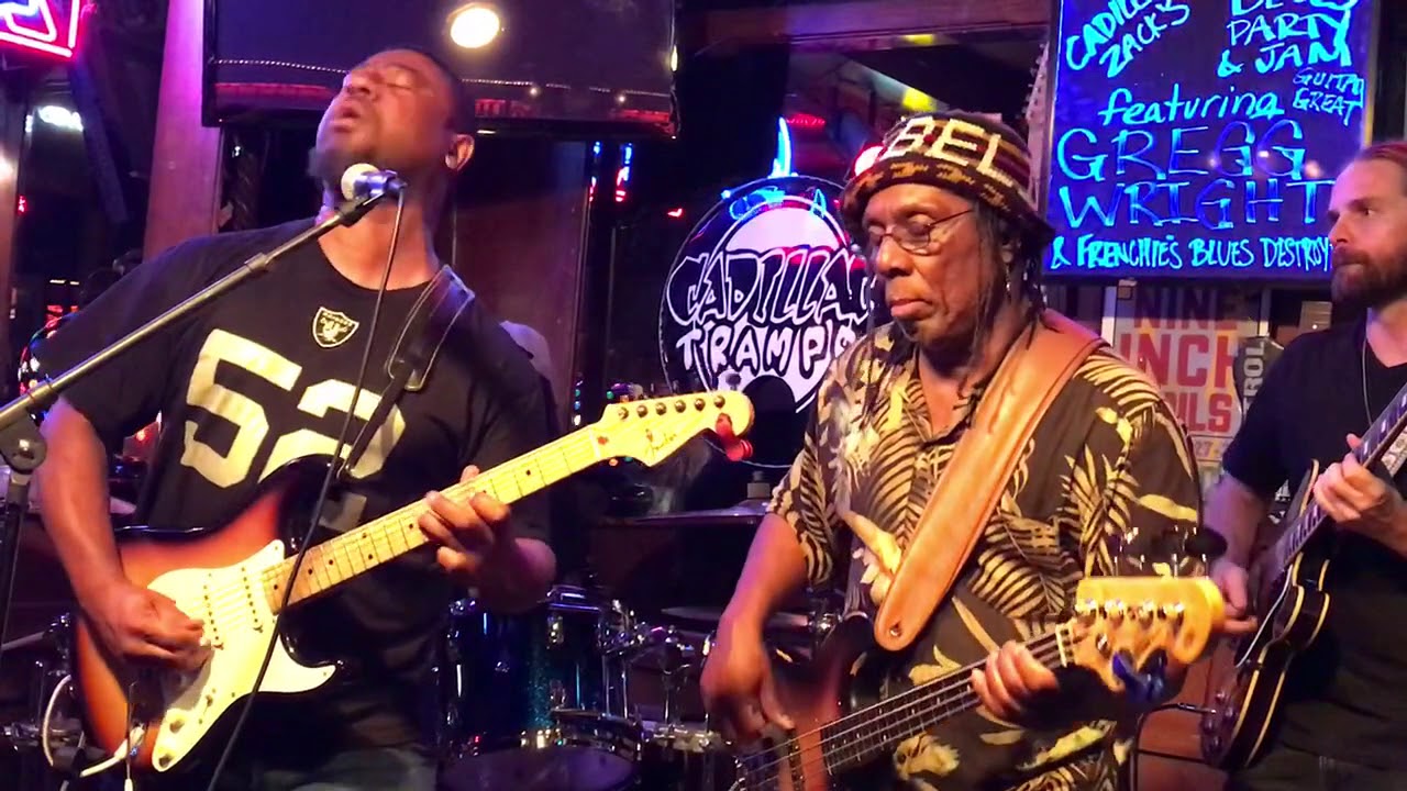 Jubu Smith at The Monday Night Blues Jam. Maui Sugar Mill Saloon ...