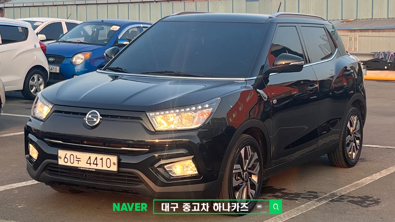 출, 퇴근용 가성비 중고차 전문매장 18년 01월식 티볼리 아머 디젤 VX 2WD - YouTube