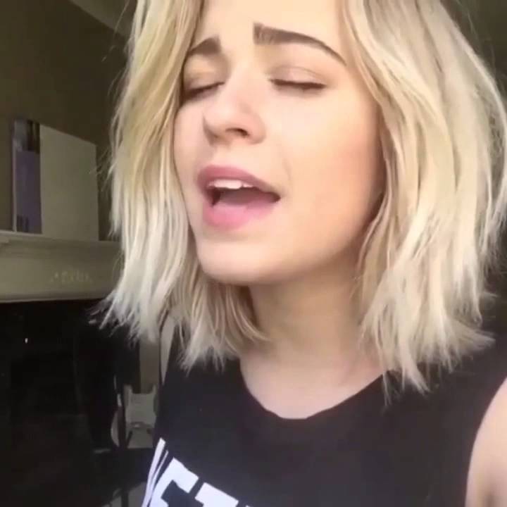 Singing Vines's vine video Credit Cailee Rae Music by realvinetube com ...