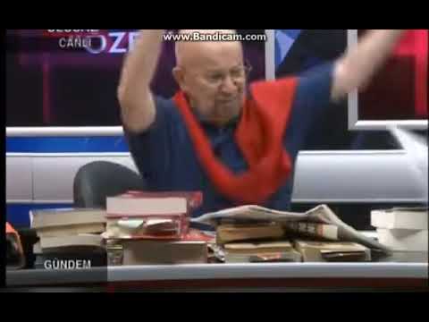 Yalçın Küçük 10 Defa Okudum Bu Kızcağızın Ne Dediğini Anlamadım