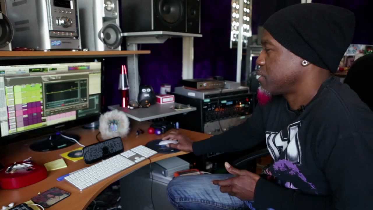 Mixing Music with Neal H Pogue | iZotope Stories From A Pro - YouTube