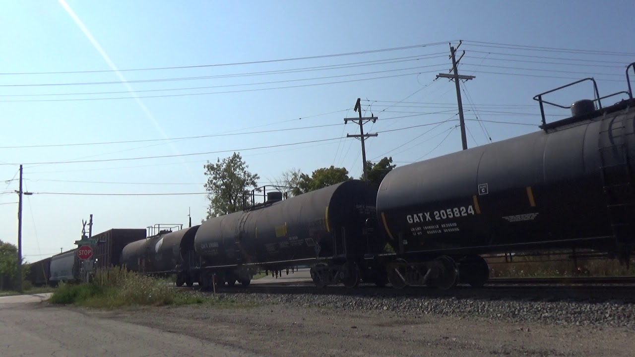 IC 2710 CSXT 5262 Appleton, WI 9/10/17 - YouTube