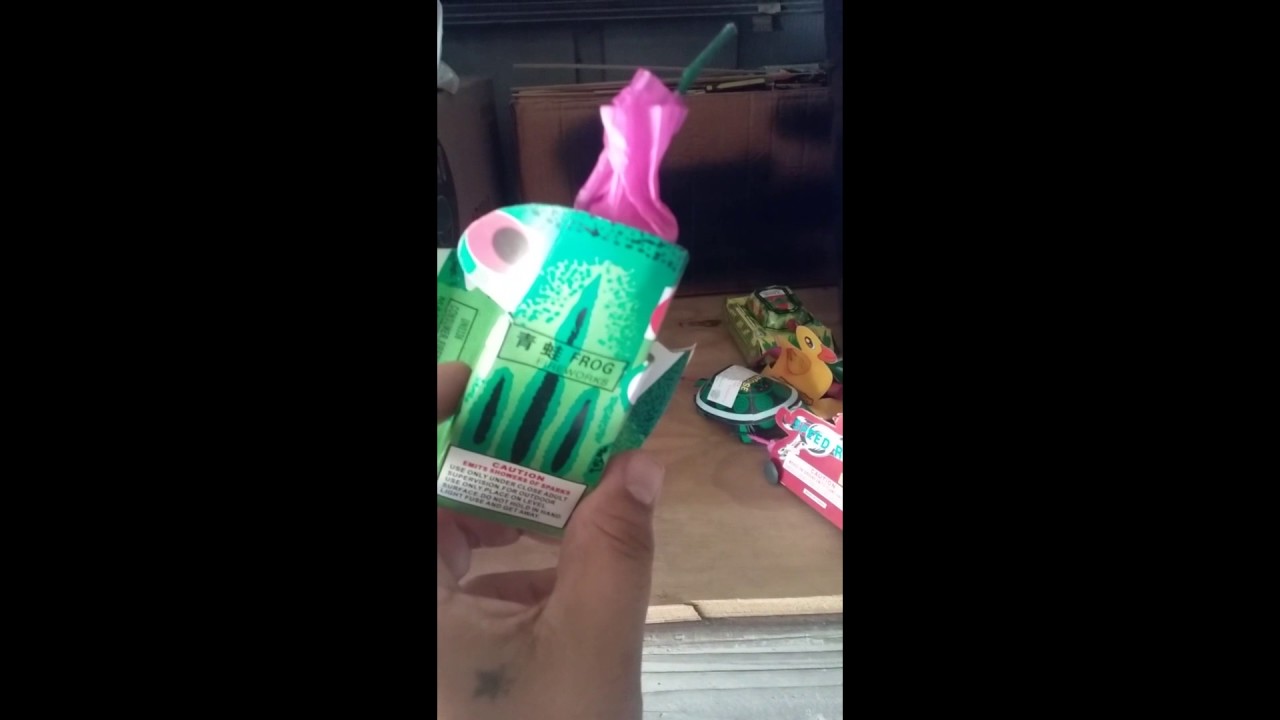 4th of july backpack unboxing by Winda fireworks. - YouTube