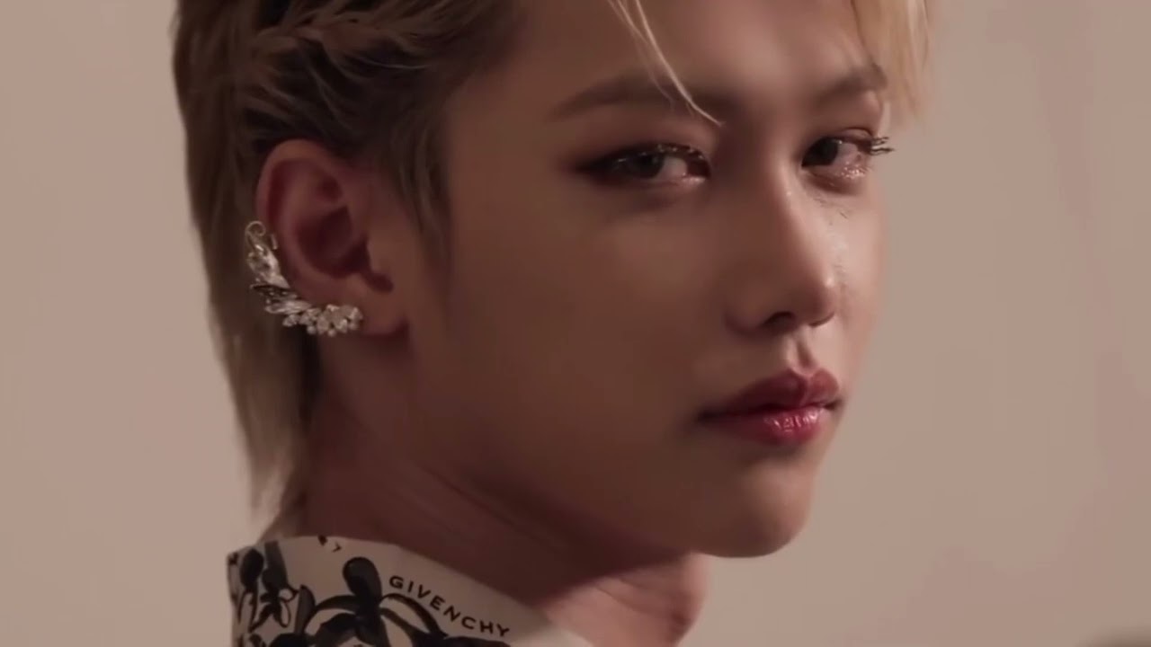 Lee Felix Edit - Stray Kids - YouTube