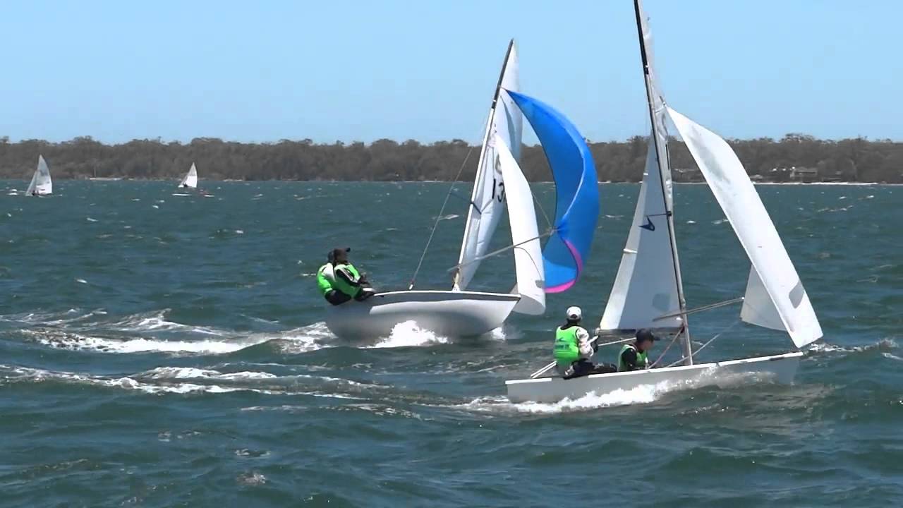 Flying 11 overtaking Nationals, Port Stephens - YouTube