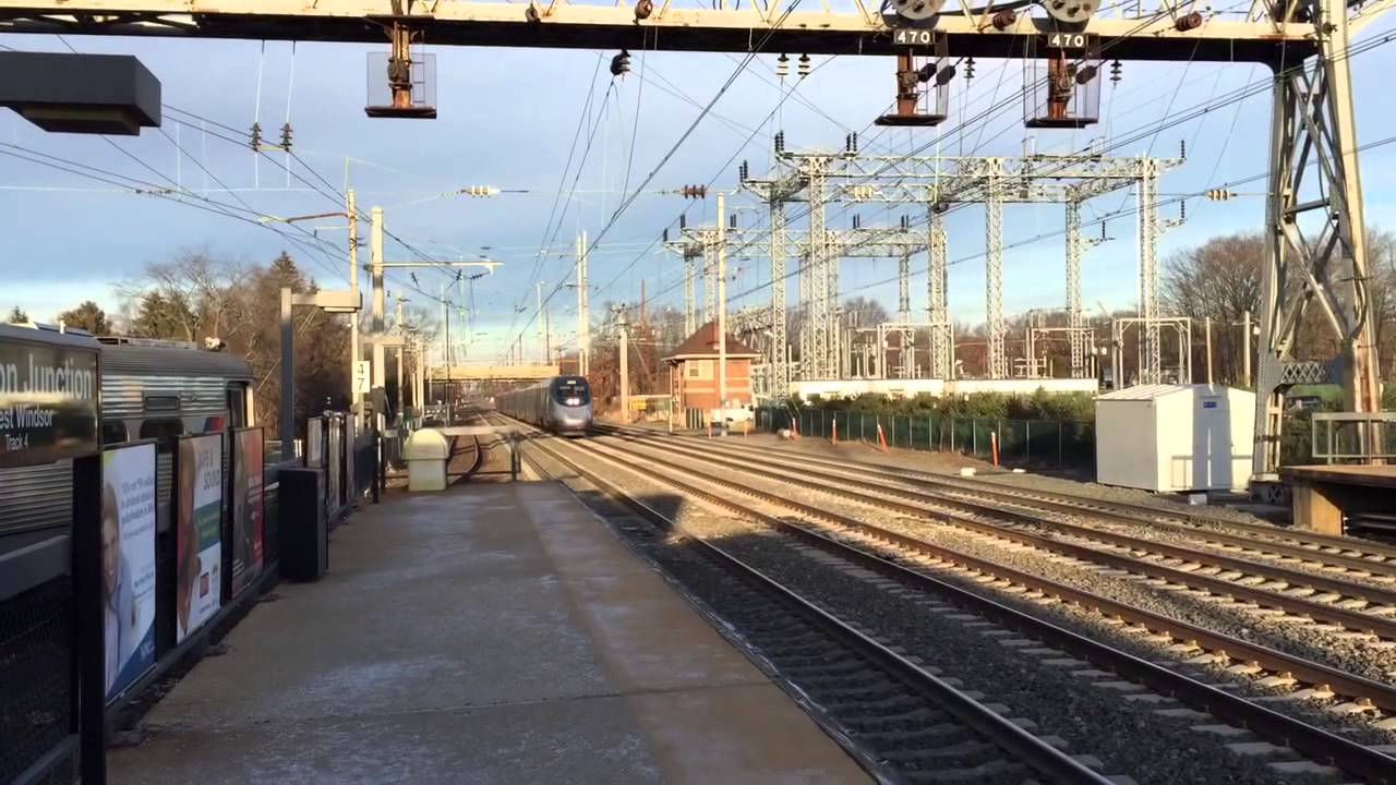 Princeton Junction Railfanning 1/17/15 Part 2 - YouTube