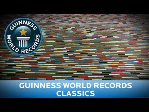 Guinness World Records Day 2013 - Longest Knitted Scarf - YouTube