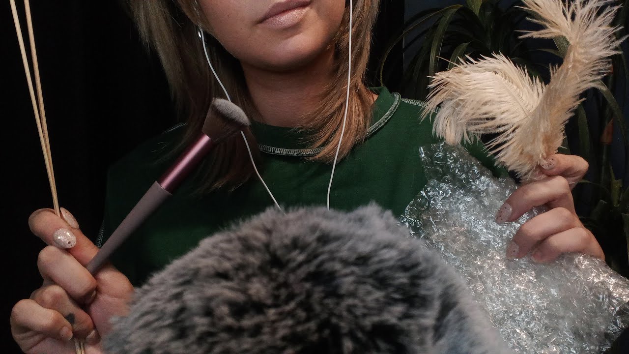 ASMR-Mic Fluff Triggers (Mic Blowing,Mic Brushingg,Bubble Wrap) - YouTube