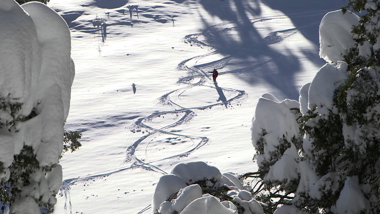 Hotel Michlifen Ifrane sous la neige hd 1080 - YouTube