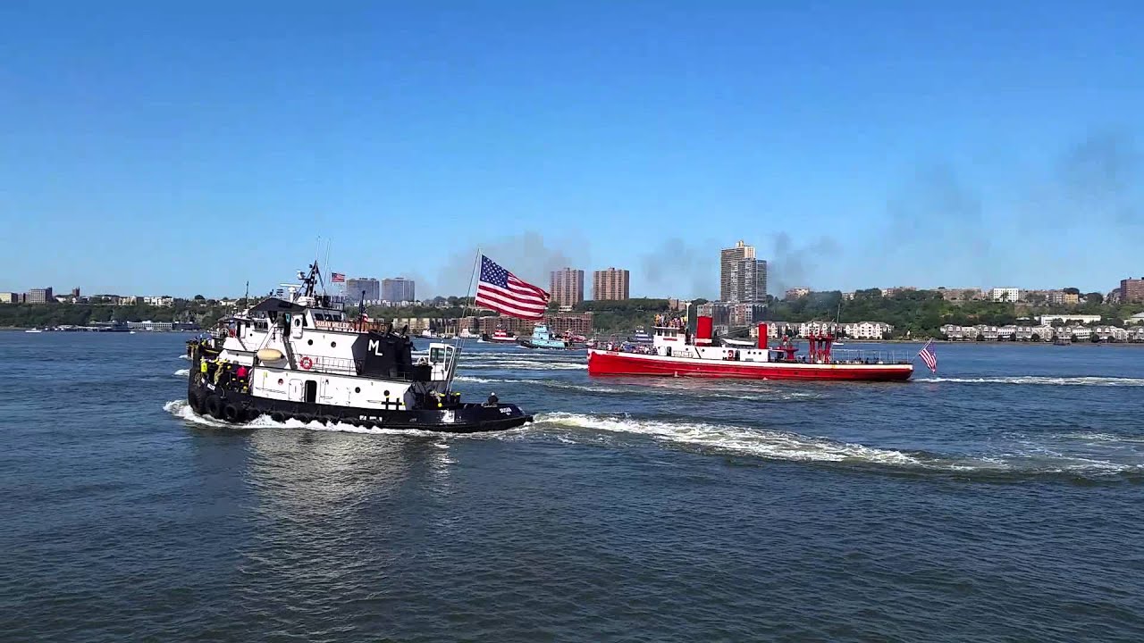 Tugboat race sept. 2015 - YouTube