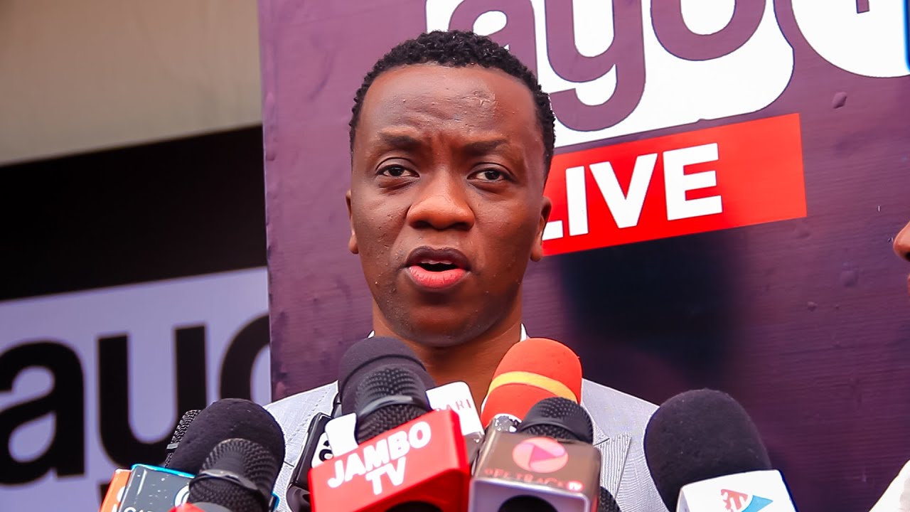 MILLARD AYO ATOA MALALAMIKO YAKE MBELE YA WAANDISHI WA HABARI/WATU ...