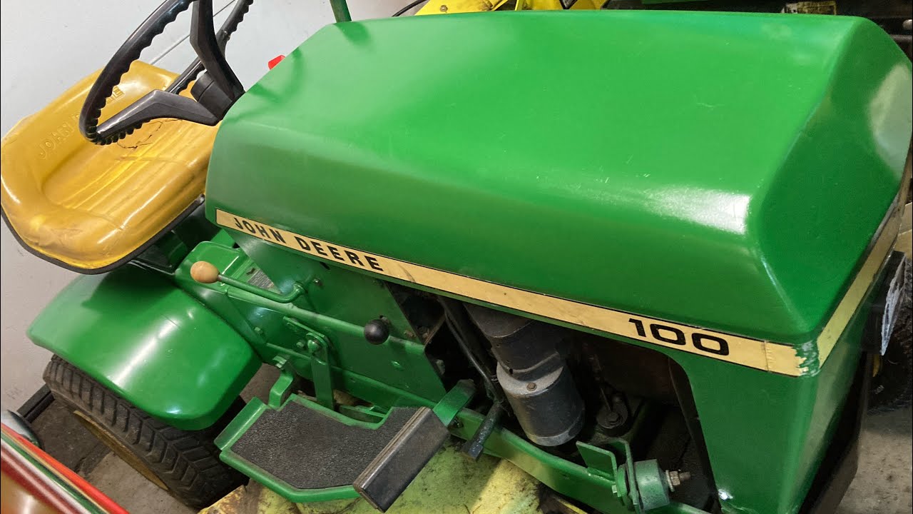 John Deere 100 project restoration part 3&4. Let’s get this beauty ...
