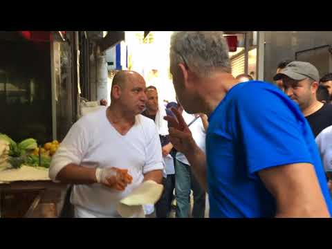 MEŞHUR ÇİĞ KÖFTECİ ALİ USTA (ÇOCUK ADAM-Küçük enişte )   :)