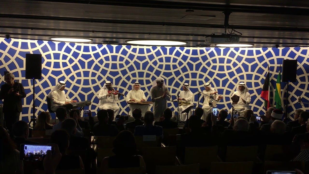 Banda kuaitiana Al Takht com o maestro Ayoub Khader - YouTube