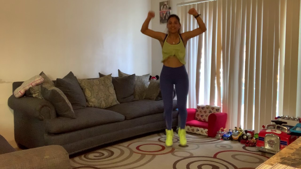 Zumba Personal con Lore Ramirez - YouTube