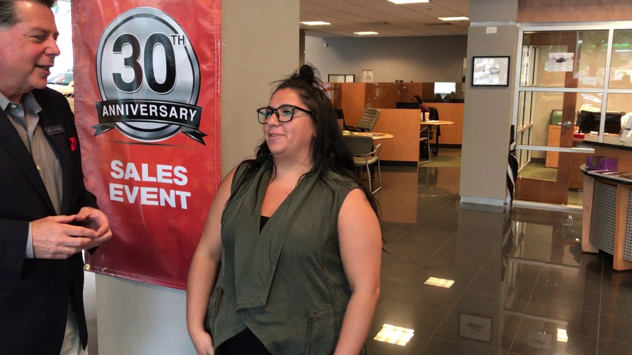 Mallari is the proud owner of a Jeep Wrangler! - YouTube