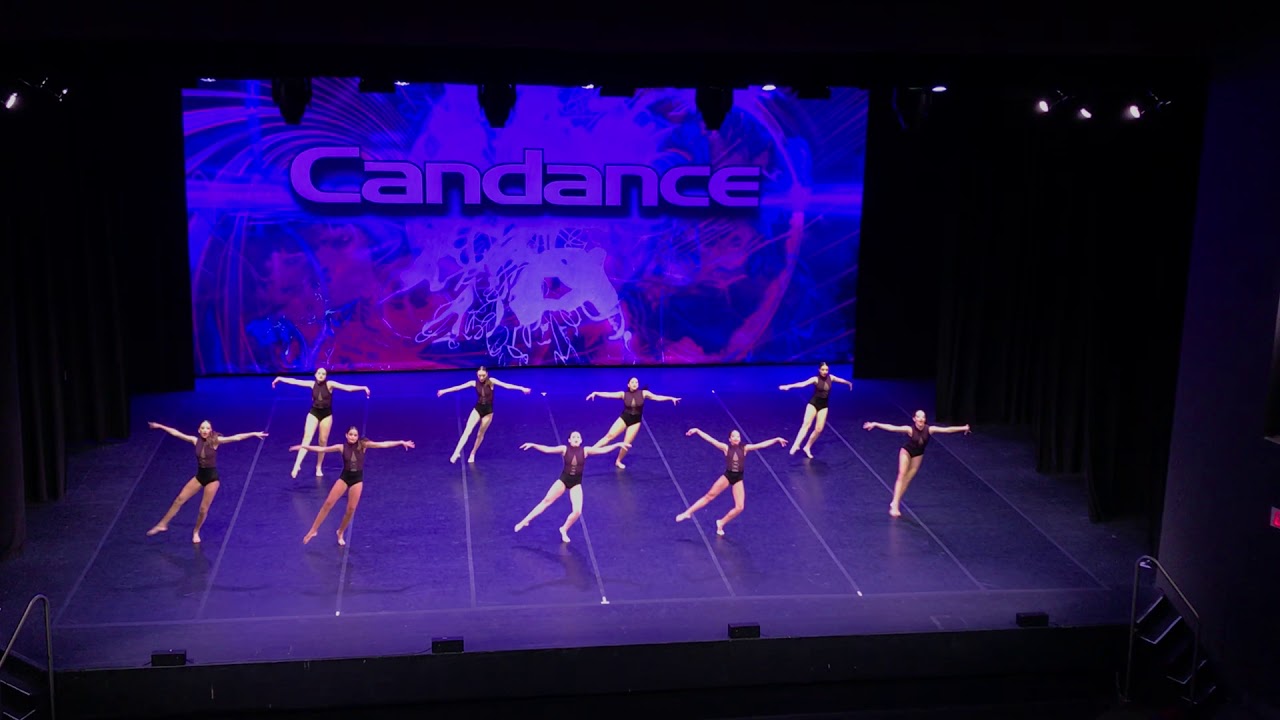 Le jazz hot, Bold dance company - YouTube