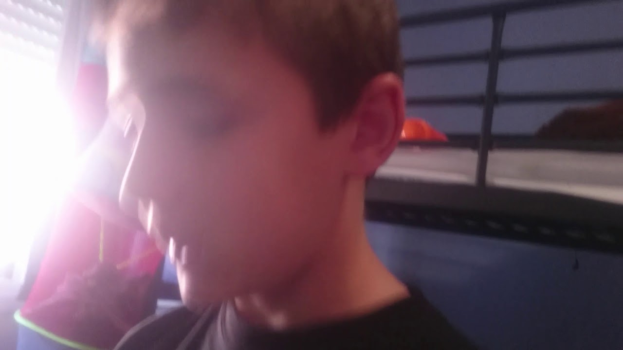 Segued video de fornite - YouTube