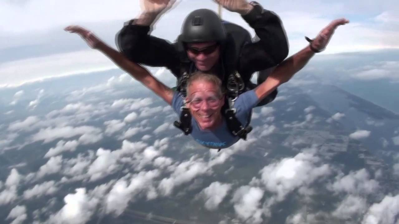 Skydive Sebastian - Ken's Skydive - YouTube
