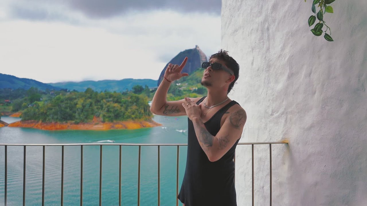Chris Lujan - Toma Mi Mano - YouTube