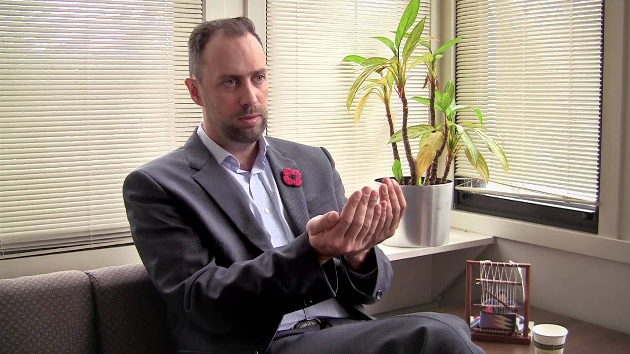 Ry Moran on Truth and Reconciliation - YouTube