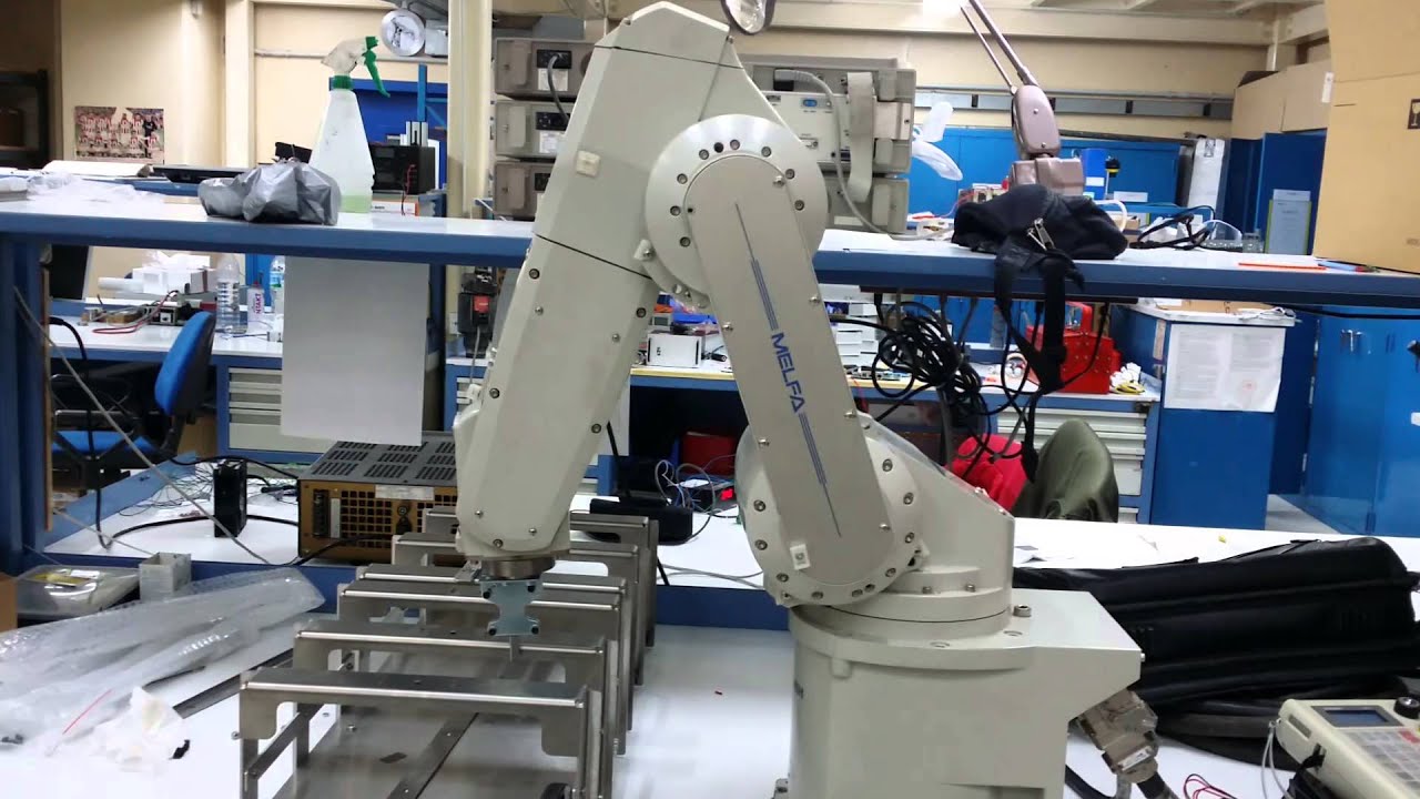 Mitsubishi RV-6S robot under precision testing - YouTube